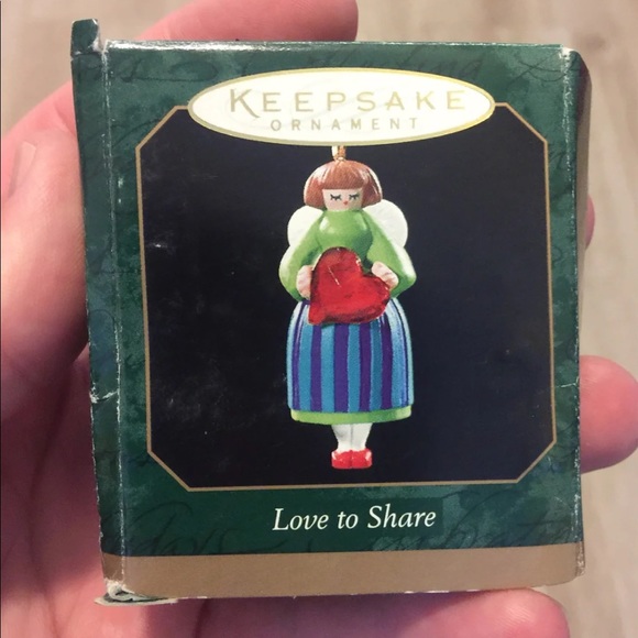 Hallmark | Holiday | Hallmark Keepsake Love To Share | Poshmark